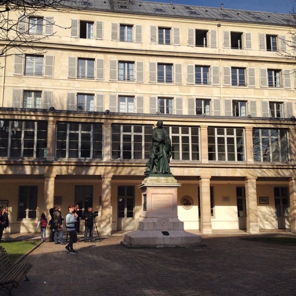 Institut National des Jeunes Sourds - School in Paris