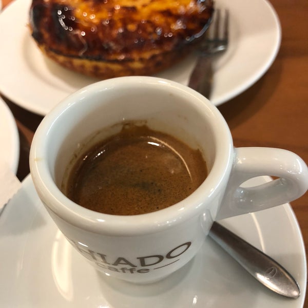 CHIADO caffe - Bakery in Lisbon