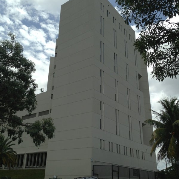 Broward County Main Jail - Downtown Fort Lauderdale - 555 SE 1st Ave