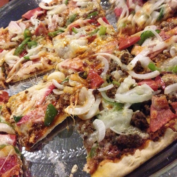 Greenoz Swisso and Italia Pizzeria - Pizza Place