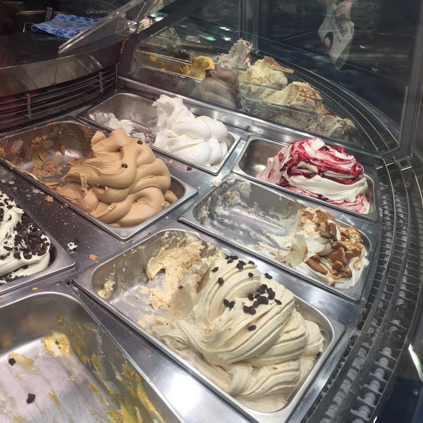 Gelateria Boulevard - Ice Cream Shop in Donostia-San Sebastián