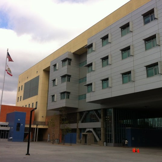 Helen Bernstein High School - High School in Los Angeles