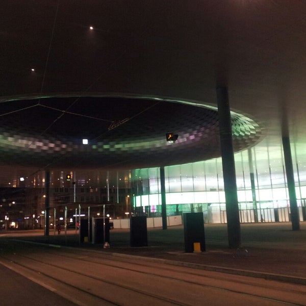 Messeplatz - Plaza in Rosental