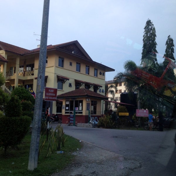 Kolej Kediaman Perwira UTHM - College Residence Hall in Batu Pahat