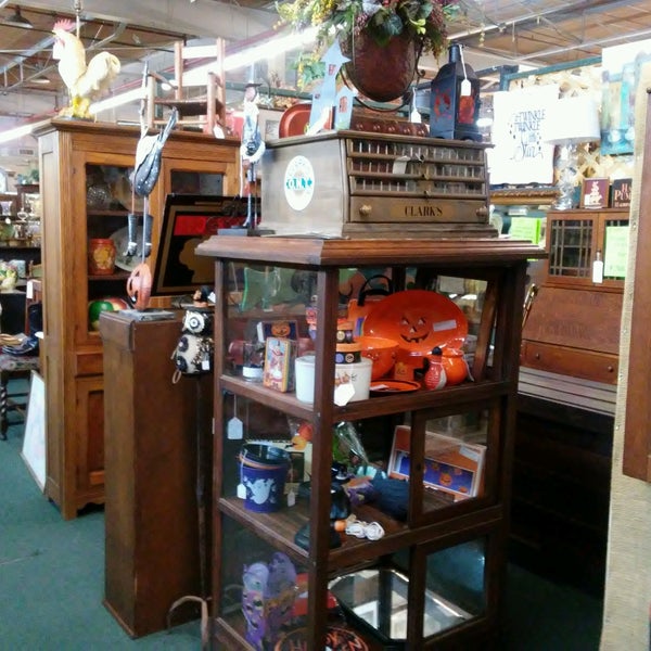 Montgomery Street Antique Mall - Fort Worth, TX