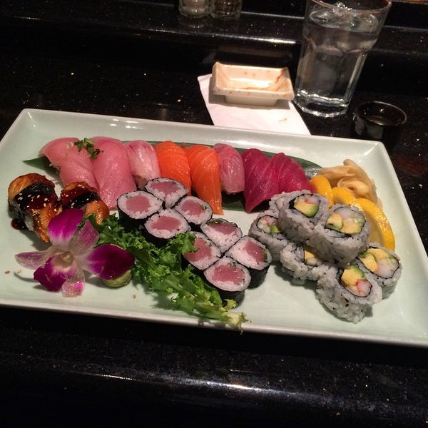 Sumo Sushi - Avenue of the Arts South - 26 tips from 836 visitors