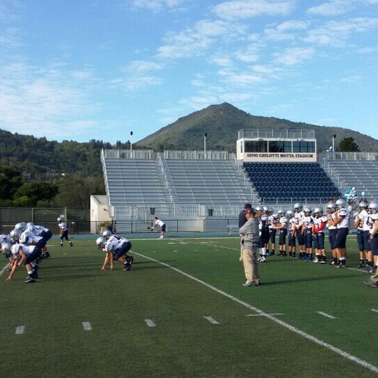 Marin Catholic High School - High School in Kentfield