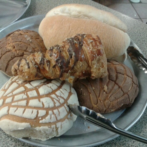 Panadería El Nopal - Panadería