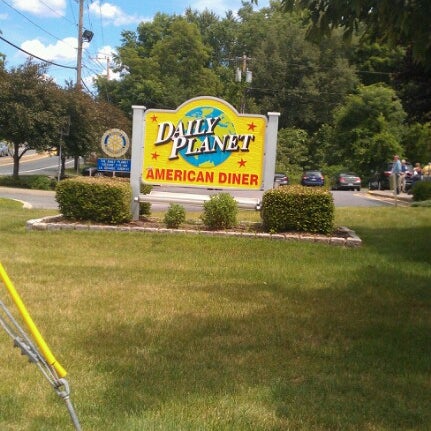 The Daily Planet Diner - Diner in Lagrangeville