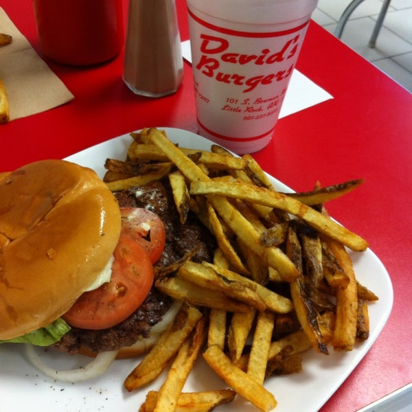 David's Burgers - 101 S Bowman Rd
