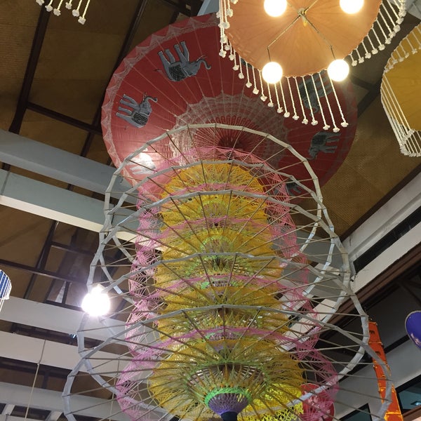 ศูนย์อุตสาหกรรมทำร่ม (Umbrella Making Centre) - 12 tips