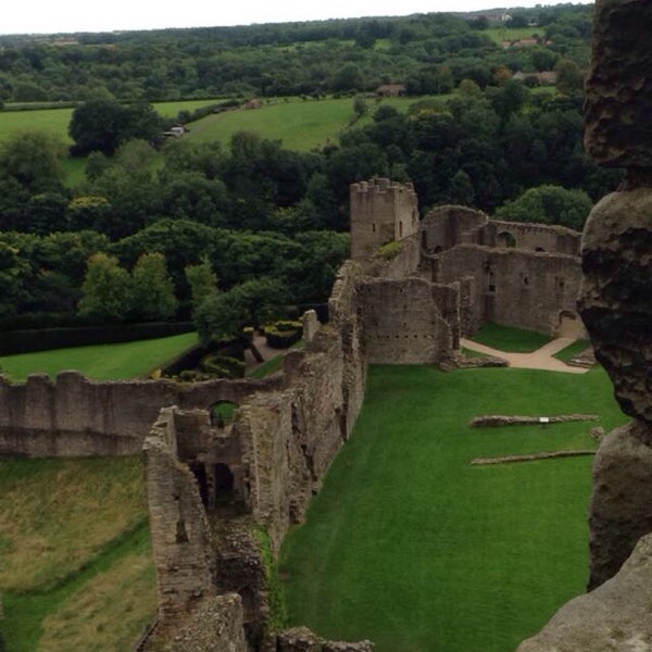 Richmond Castle - Riverside Rd.