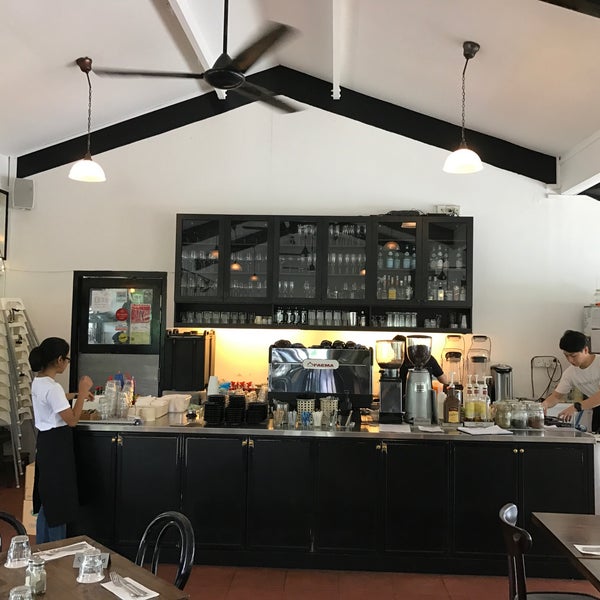 Riders Cafe - Café in Singapore