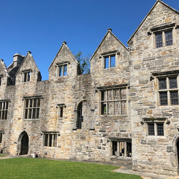 Donegal Castle - Castle