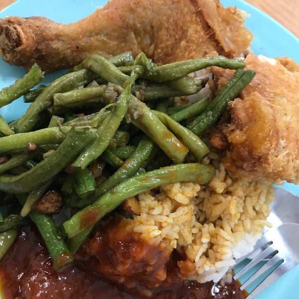 Lim Fried Chicken Glenmarie - No 26