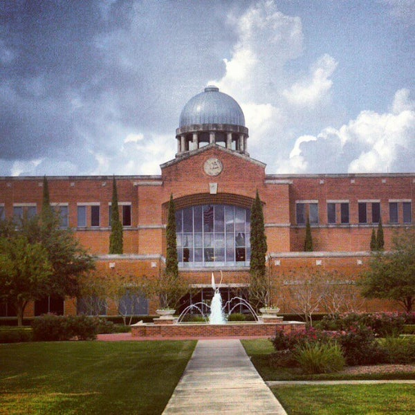Houston Baptist University - University in Sharpstown
