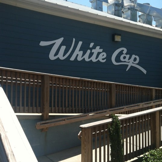 White Cap Seafood Restaurant - 30 tips