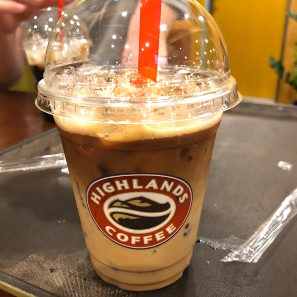Highlands Coffee Le Thanh Ton - 6 tips from 230 visitors