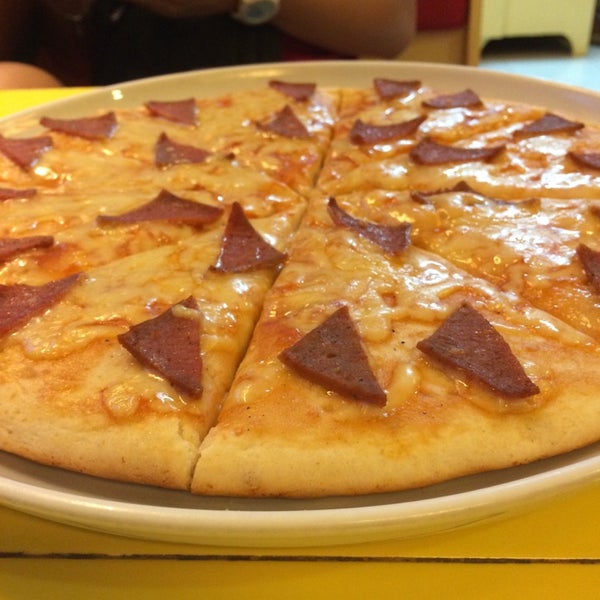 Dexter' Pizza - Poblacion - Legaspi Street