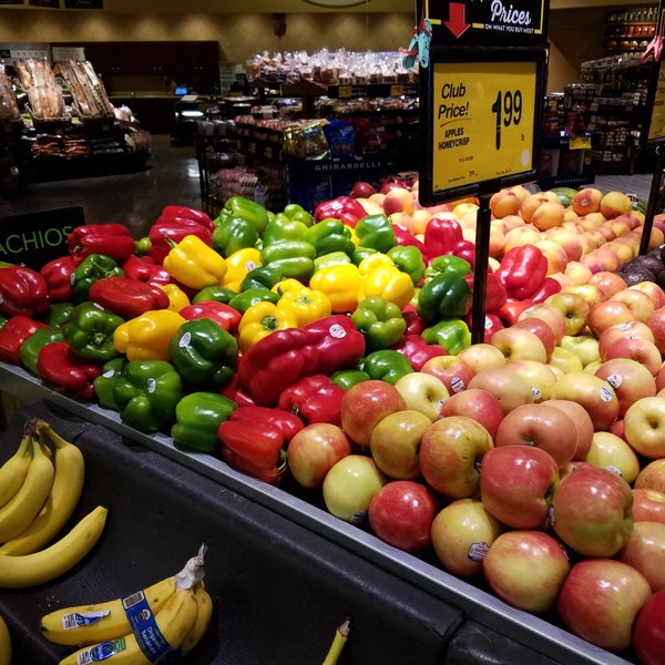 Safeway - Grocery Store in Downtown San Leandro