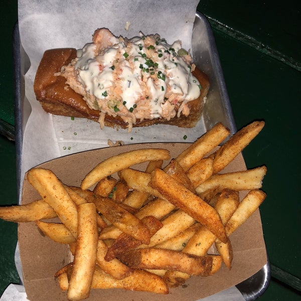 SlapFish - Seafood Restaurant in Laguna Beach