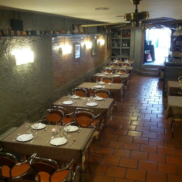 Restaurant El Tast - BBQ Joint