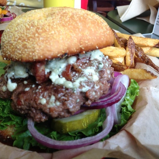 Bingo Burger - Downtown Pueblo - 35 tips