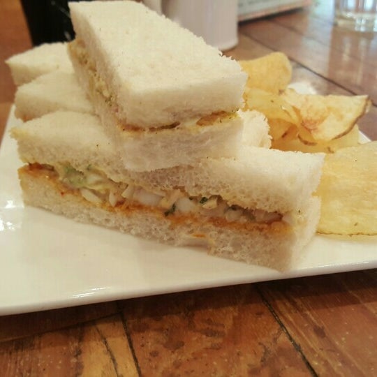 Mrs Magpie - Kolkata, West Bengal