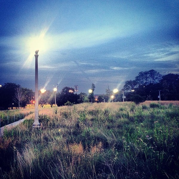 Palmisano Park - Scenic Lookout in Bridgeport