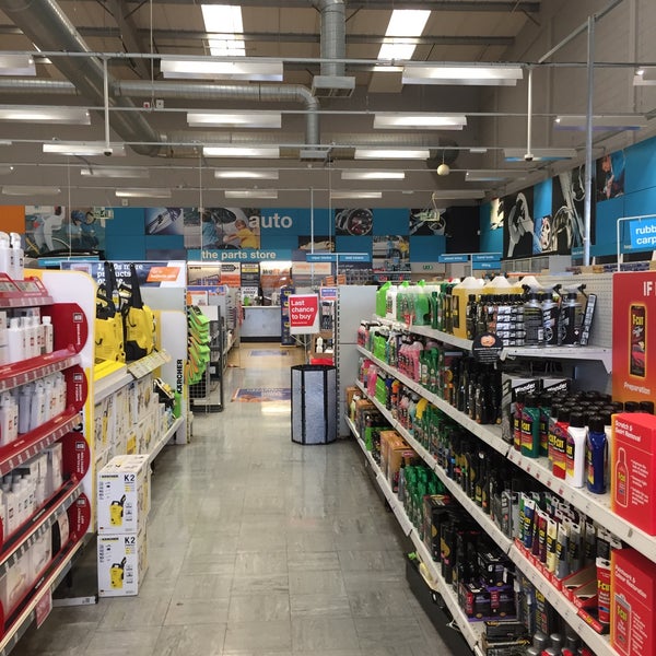 Halfords - Sighthill - Hermiston Gait Retail Park