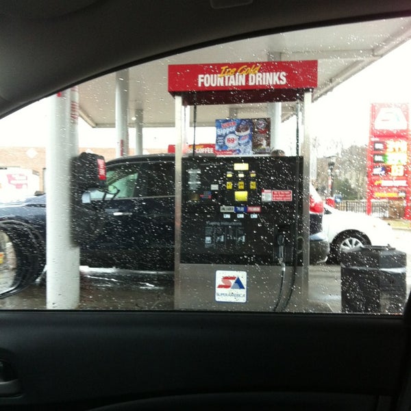 SuperAmerica - Gas Station in Saint Paul