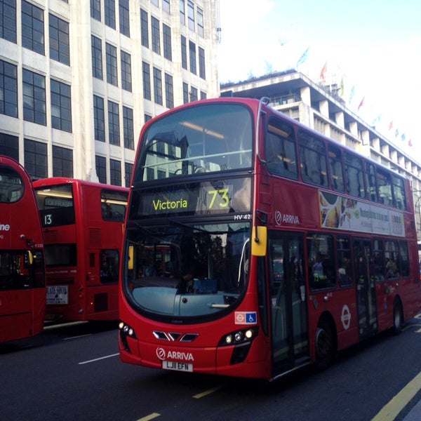 Oxford Circus Bus Stop - Mayfair - Oxford St