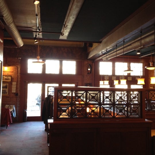 Union Street Tavern - 20 Union St