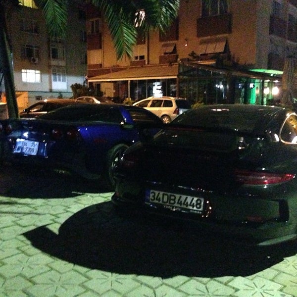 CMG Auto Deluxia - Auto Dealership