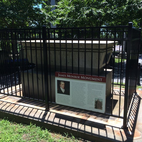 Pres. James Monroe's Grave - Fan - Oregon Hill - Carver - Richmond, VA