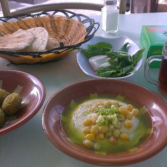 Hashem Restaurant | مطعم هاشم - Falafel Restaurant in Amman