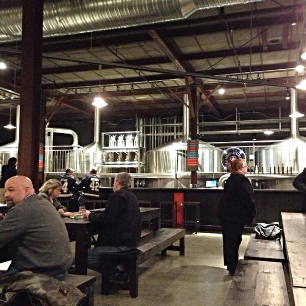 Urban Chestnut Brewing Company - Brewery in Saint Louis
