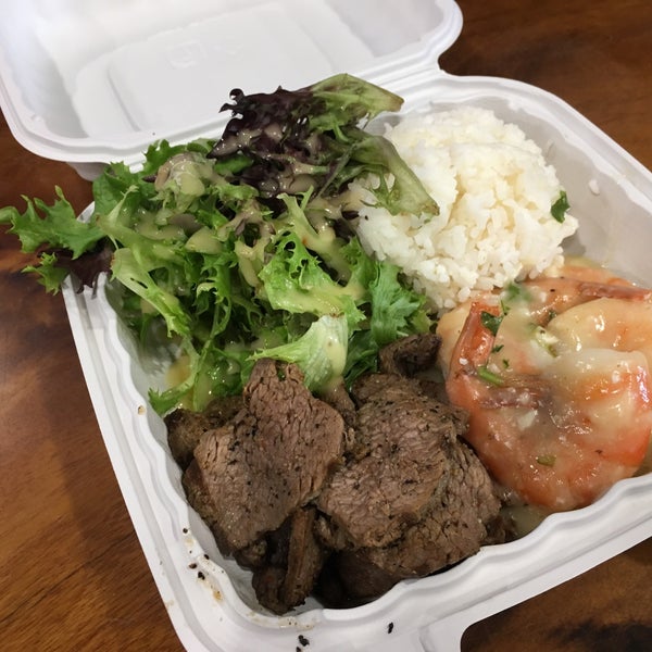 Shore Fyre (Fresh Grill & Bar) - Hawaiian Restaurant in Waikiki