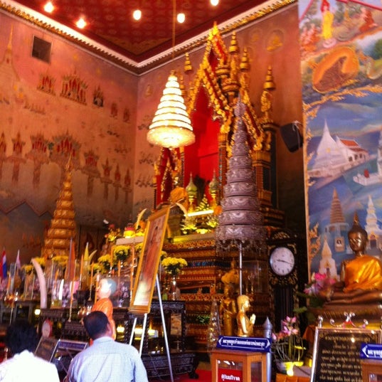 วัดโพธิ์ชัย (Wat Po Chai) - 47 tips
