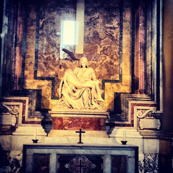 Pietà di Michelangelo - Vatican City - 4 tips from 177 visitors