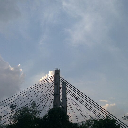 Krishnarajapuram Hanging Bridge - Bangalore, Karnātaka