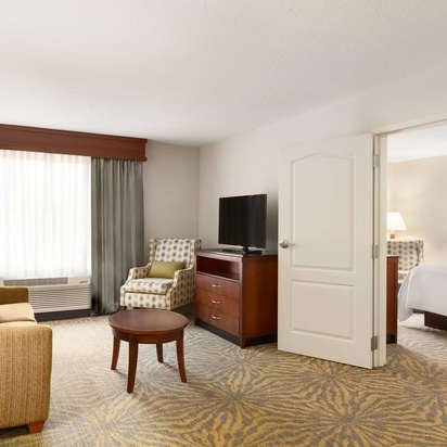 Hilton Garden Inn - Hotel in Shelton