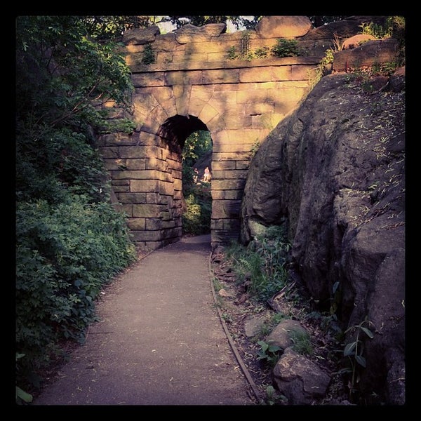 Ramble Stone Arch - Central Park - 0 tips
