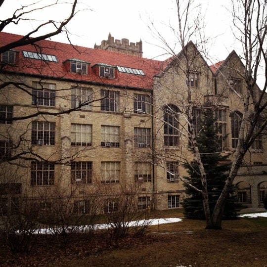 Mount Mary University - University in Mount Mary