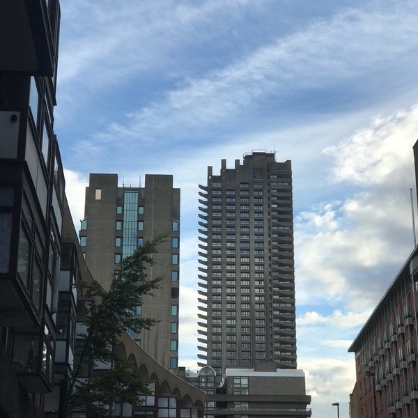 Goswell Road - Road in London