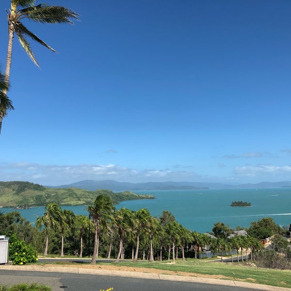 One Tree Hill - Scenic Lookout