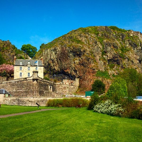 Dumbarton Castle - Castle