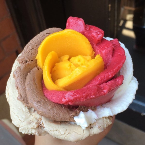Amorino - Ice Cream Shop in Back Bay West