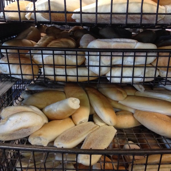 Del Buono's Bakery - 9 tips