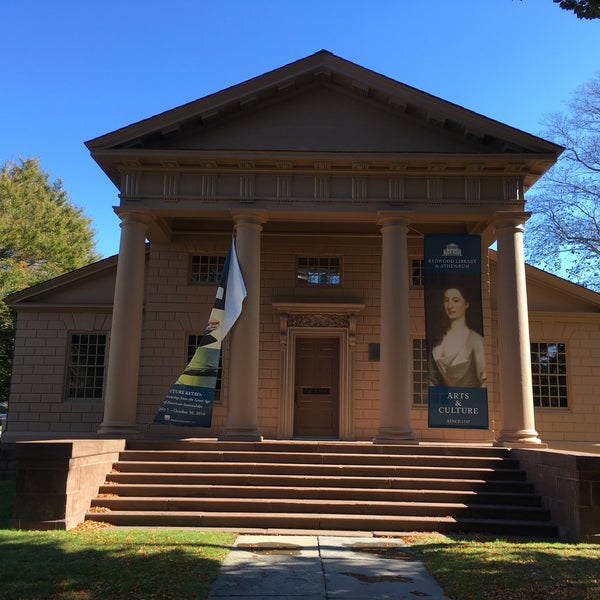 Redwood Library - College Library in Newport